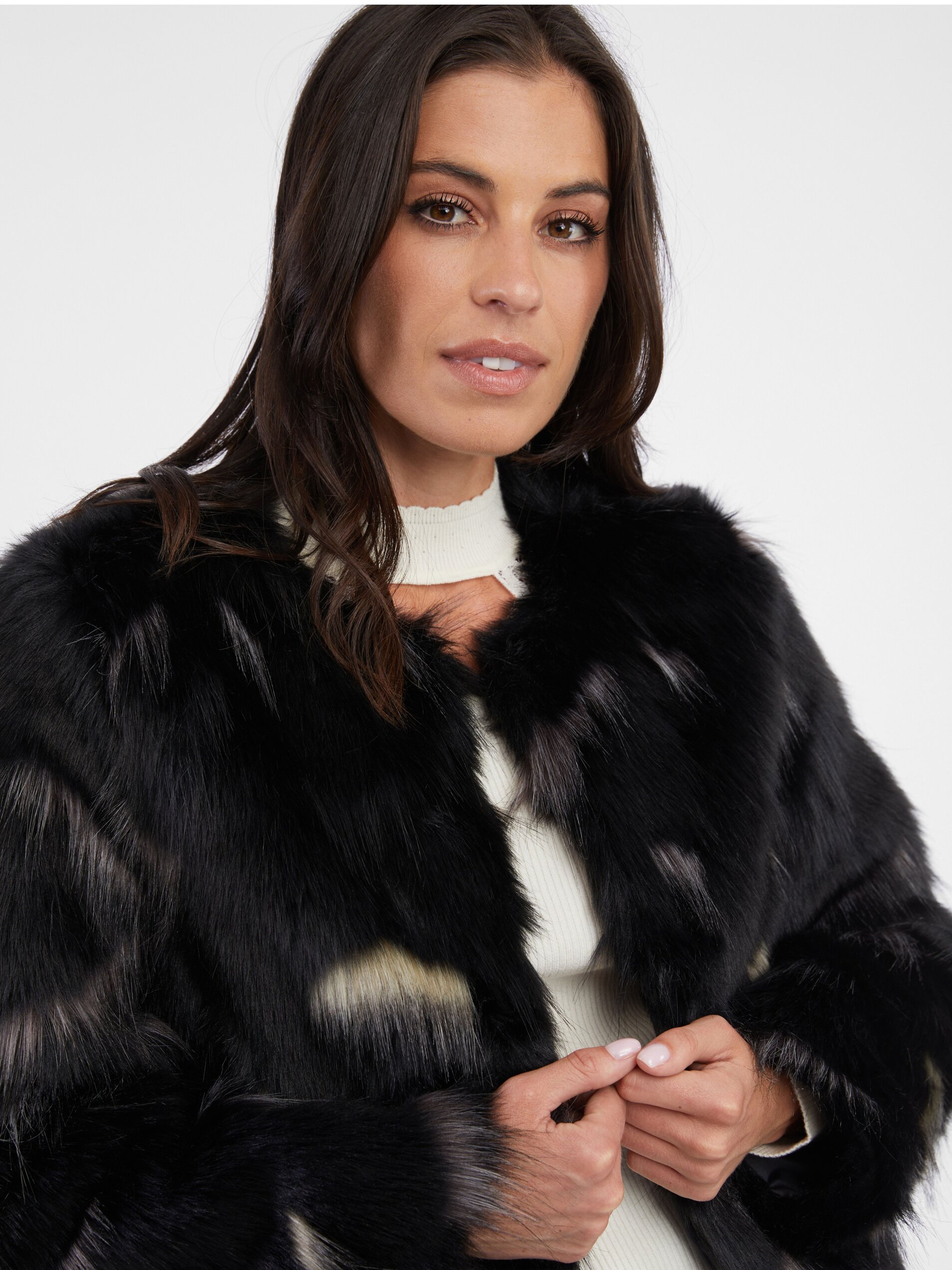 Crna ženska jakna od umjetnog krzna ORSAY | Orsay.hr - Službeni e-shop ... Crna ženska jakna od umjetnog krzna ORSAY | Orsay.hr - Službeni e-shop ...